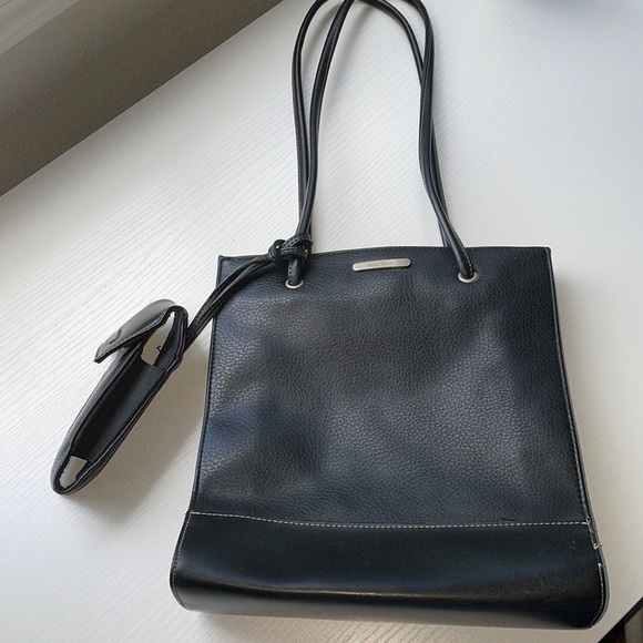 Nine West | Bags | Vintage Nine West Bucket Style Shoulder Bag Mini ...